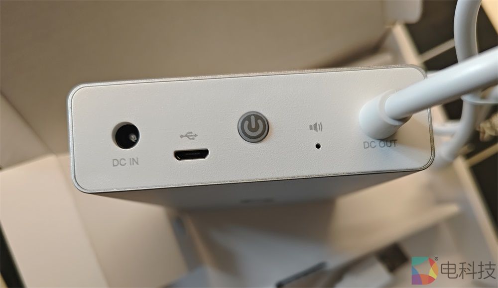 绝非充电宝！极空间小试技术牛刀，120W输出的自研UPS初露锋芒_中金在线财经号